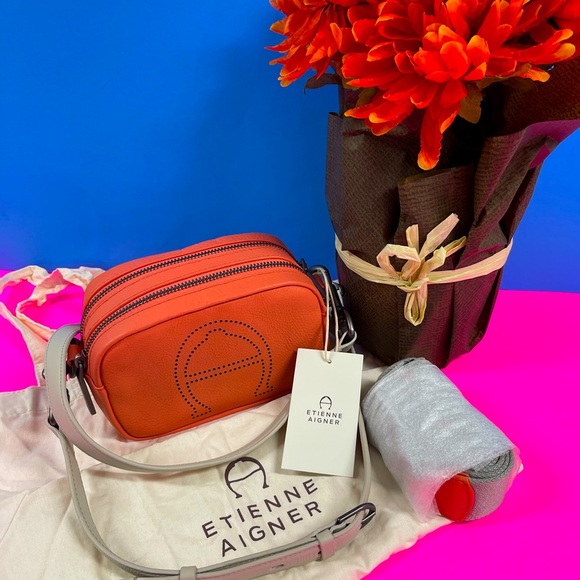 Etienne Aigner | Bags | Nwt Etienne Aigner Camera Bag | Poshmark